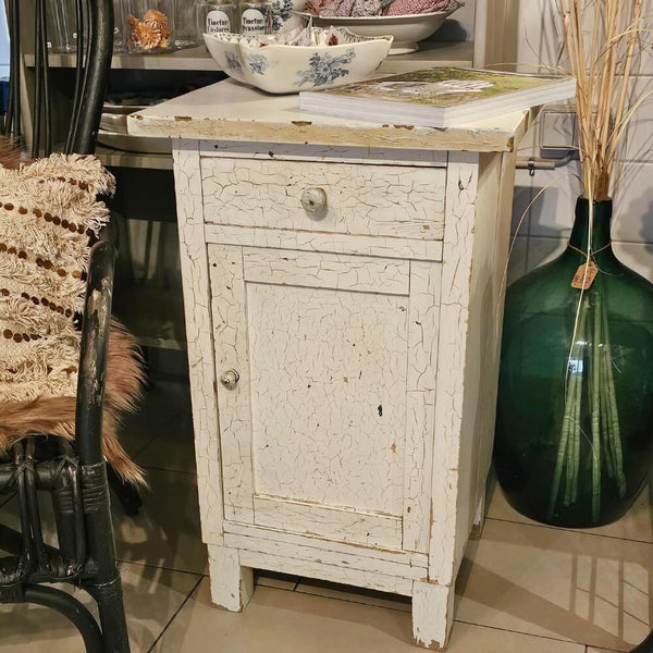 Møbler | Nye & Genbrug | Industriel & Romantisk – Aastedgaard.dk