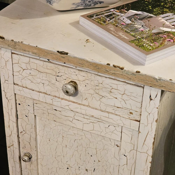 Møbler | Nye & Genbrug | Industriel & Romantisk – Aastedgaard.dk