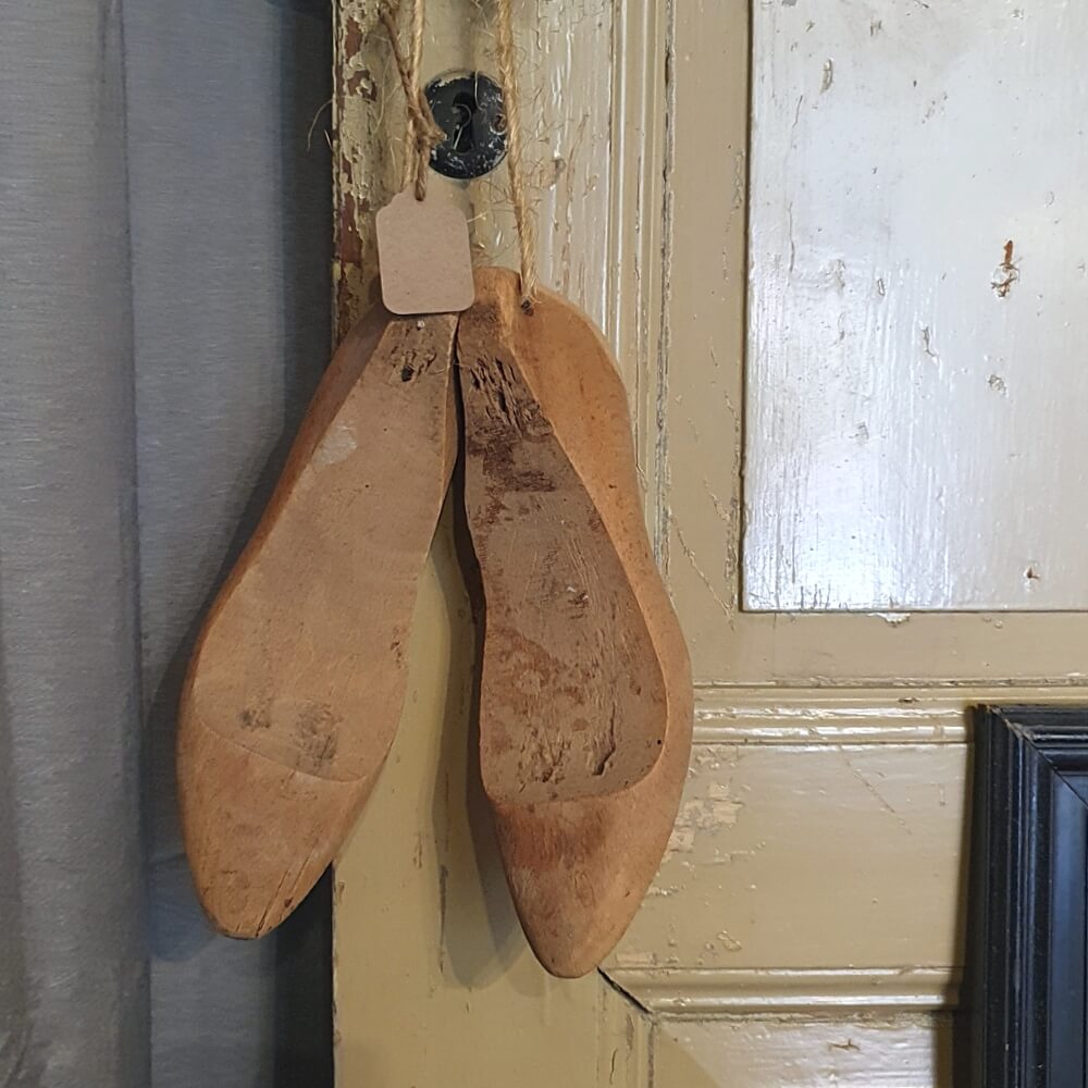 Gammel Skolæst Sæt Dame | Genbrug| Aastedgaard.dk